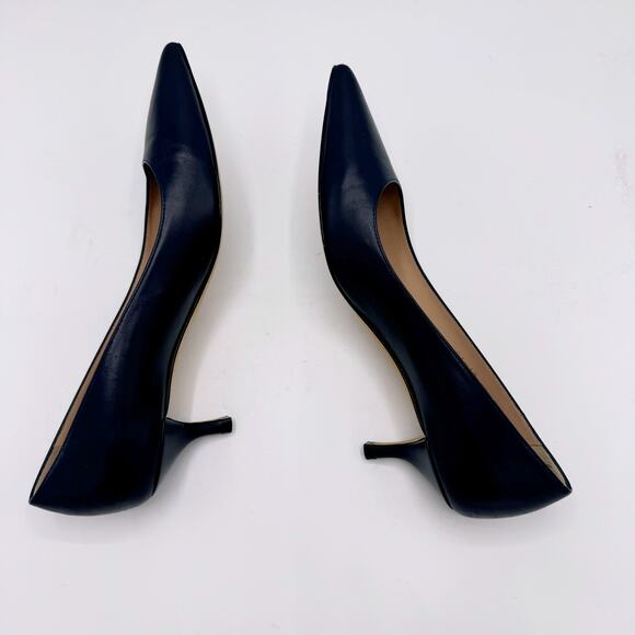 Stuart Weitzman | Shoes | Stuart Weitzman Leather Kittenheel Pumps In ...